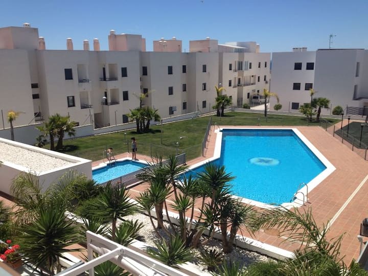 Apartamento Con Piscina Y Garaje - Conil de la Frontera