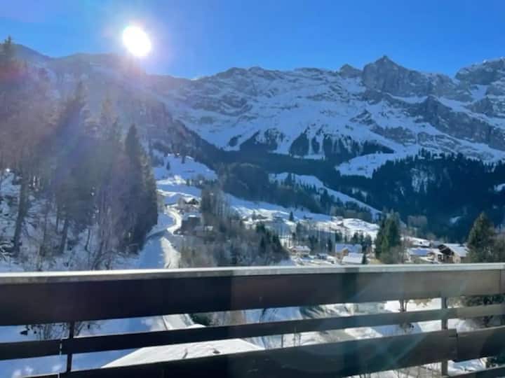 Idyllic Chalet In The Mountains Near The Titlis - Engelberg