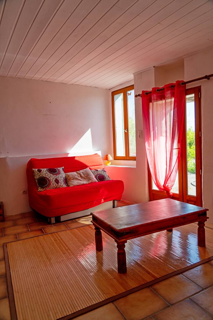Location Studio Pour 2 Personnes - Laragne-Montéglin