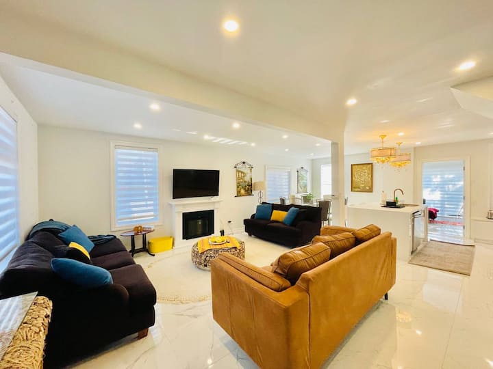 Cheerful Renovated5-bedrooms Home 1min To Yonge St - Richmond Hill