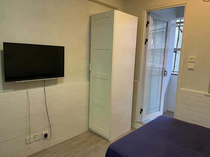 銅鑼灣公寓(3) Causeway Bay Apartment (3) - Wan Chai