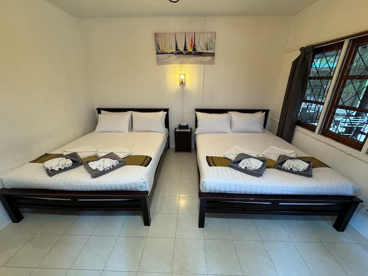 Thai Bungalow With Two Beds, Patio, Shower And Tv - Krabi
