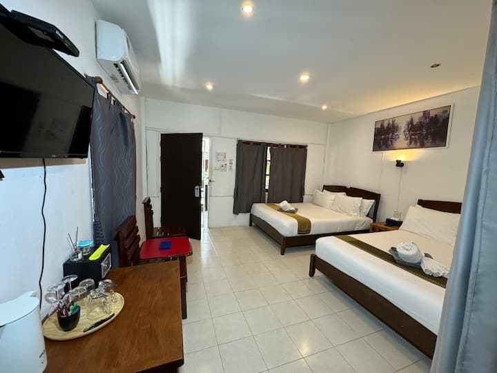 One Bedroom Bungalow With Two Beds And Patio - Ao Nang