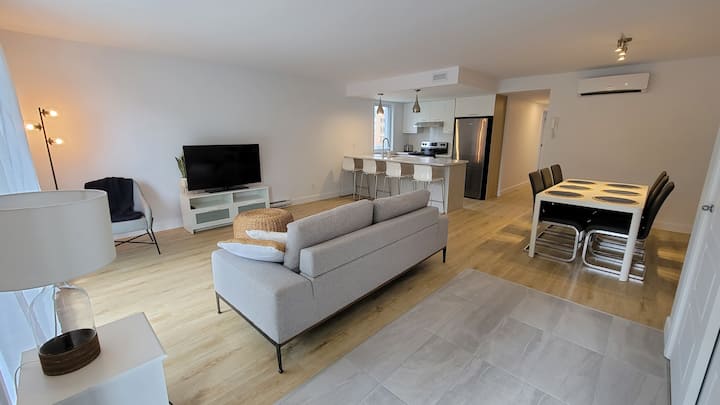 Magnifique Appartement Avec Patio - Quebec, Canadá