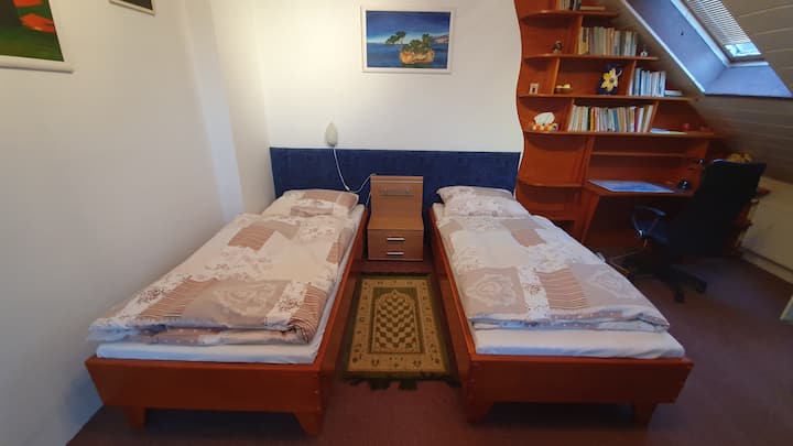 Apartman č1 V Apartmanovém Domě Villa Andy - Kladno