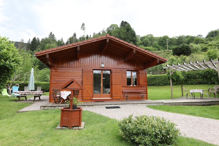 Chalet De Grettery  Dans Un Cadre Verdoyant Calme - Saulxures-sur-Moselotte