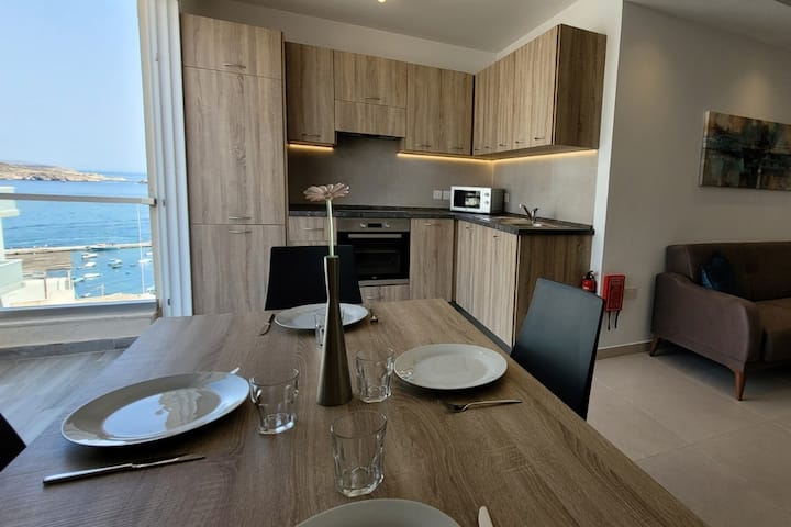 Lovely New Apartment With Side Sea View - Malte