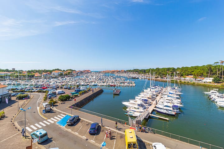 Beau Studio Avec Vue Panoramique Sur La Port - Capbreton