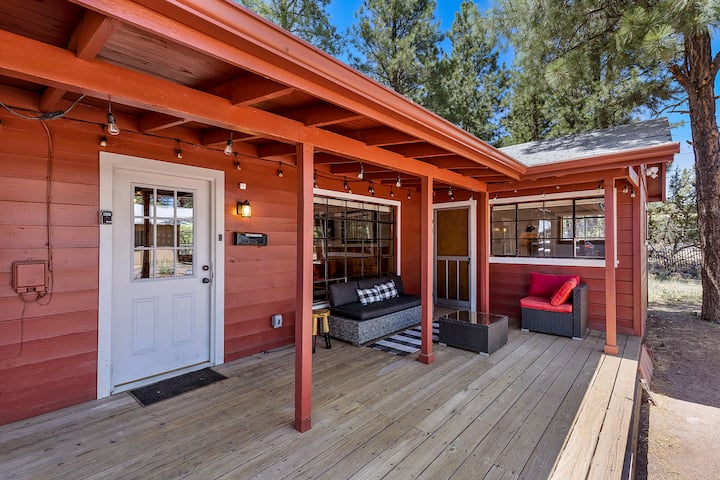 Crimson Bungalow W/fenced Yard, Ac, Smarttvs, W/d - フラッグスタッフ, AZ