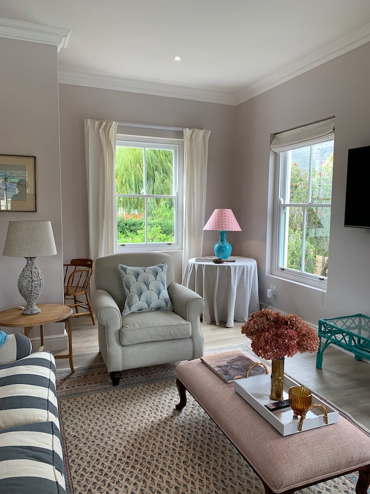 Fab, Centrally Located One Bed Apartment/pool - Franschhoek