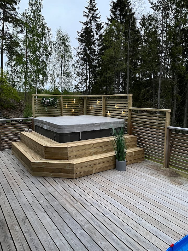Trevlig Villa Med Bubbelpool, Nära Kolmården. - Åby