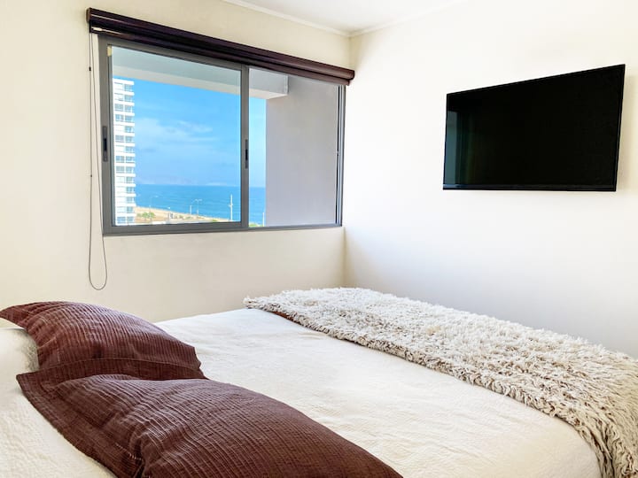 Departamento Con Vista Al Mar En San Miguel - Lima
