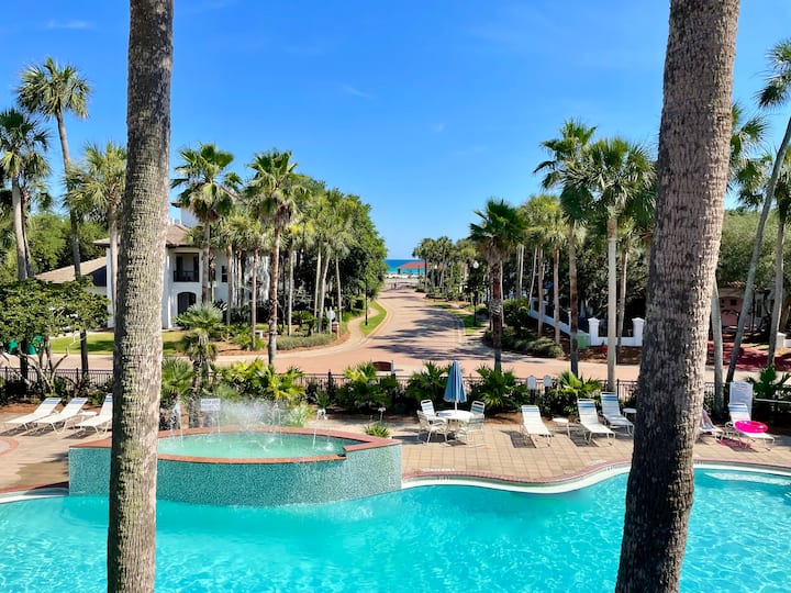 Completely Renovated - Short Walk To The Beach! - Destin, FL