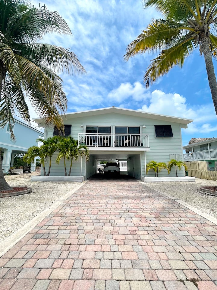 2/1 House On Canal . - Islamorada, FL