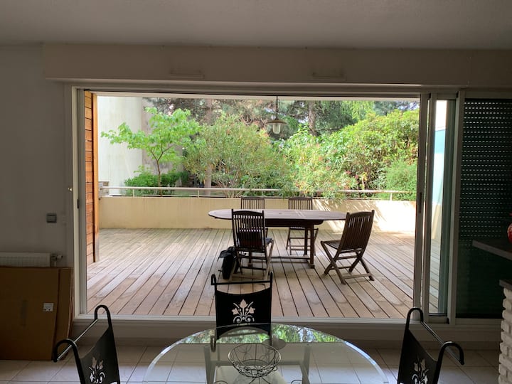 Super Appartement Arboré Avec Barbecue Et Parking - Valence