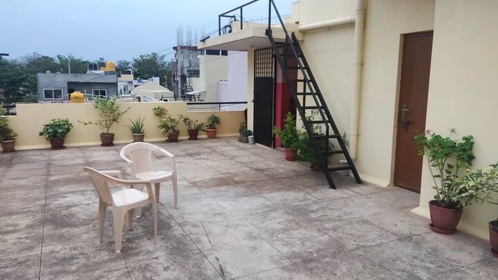Top Floor House With Terrace - Bangalore