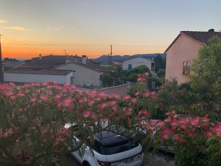 Charmant Appartement Dans Maison Individuelle - Collobrières