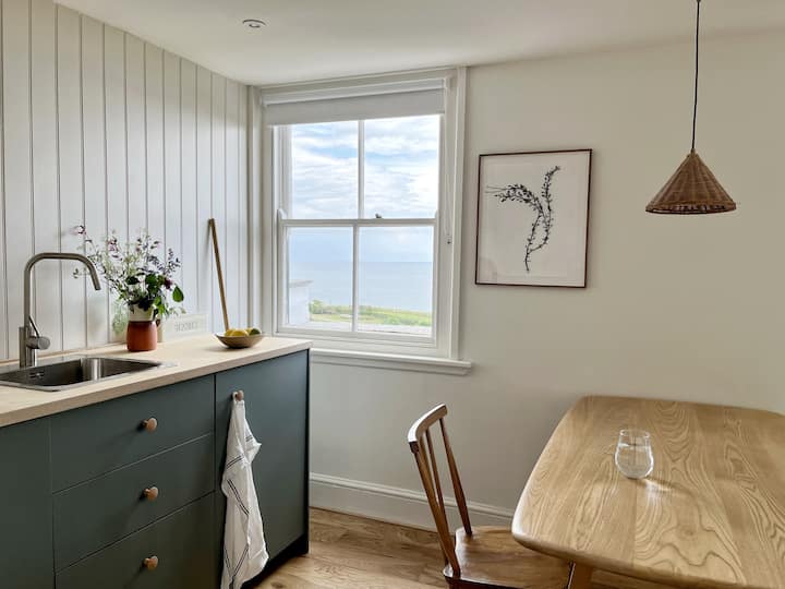 Perfect Spot For Two With Amazing Sea Views - Seaton