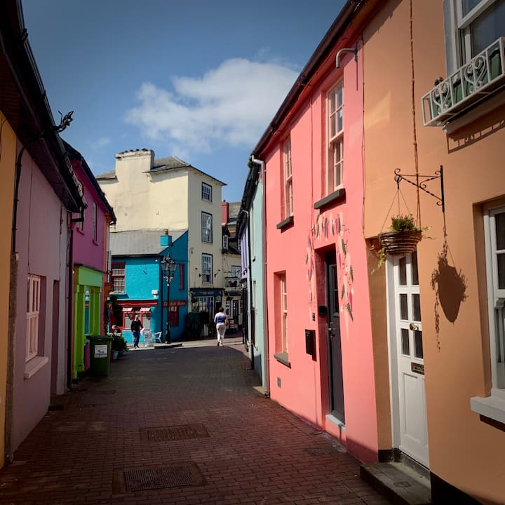 Quaint Irish Cottage In The Heart Of Kinsale Town - Kinsale
