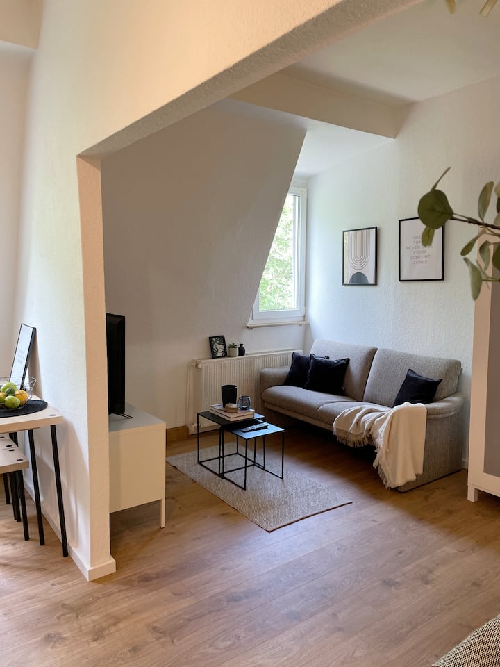 Fantastisches Studioapartment In Duisburg Neudorf - Duisbourg