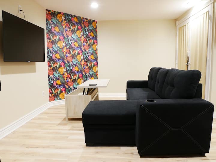Private Basement | King Bed | Red Rocks | Mtns - Littleton, CO