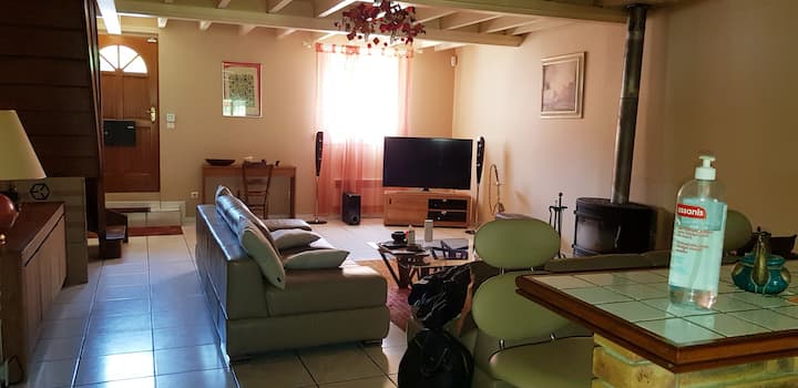 Agréable Maison De Ville Avec Jardin - Bordeaux