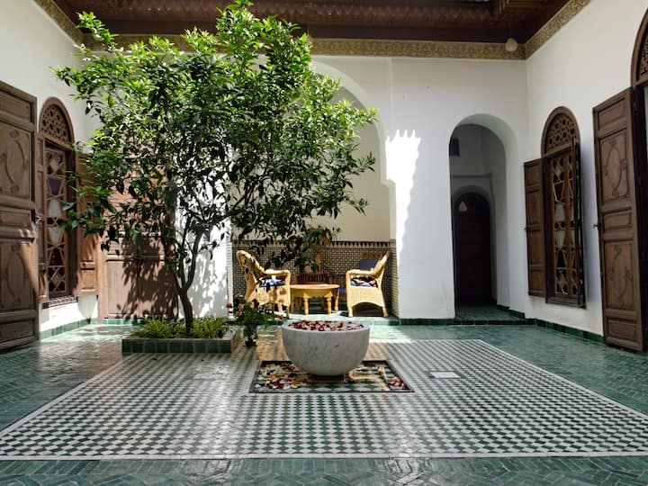 La Maison Du Bonheur Riad Traditionnel -Médina - Morocco