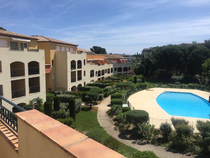 Bel Appartement Avec Piscine, Tennis, Proche Mer - Cavalaire-sur-Mer