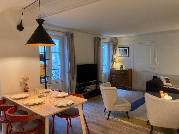 Cosy Et Spacieux Deux Pièces Sur Cour, 9e Centre - Paris