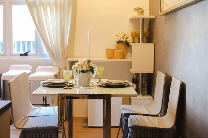 Treviluxemakati:new Cozy Elegant One Bedroom Condo - Makati