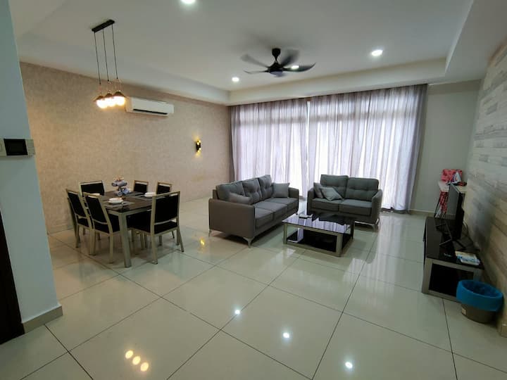 Ksl City Mall 4 Bedroom Level36 View - Riau Islands