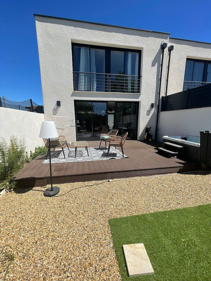 Villa Avec Jaccuzzi - Oraison