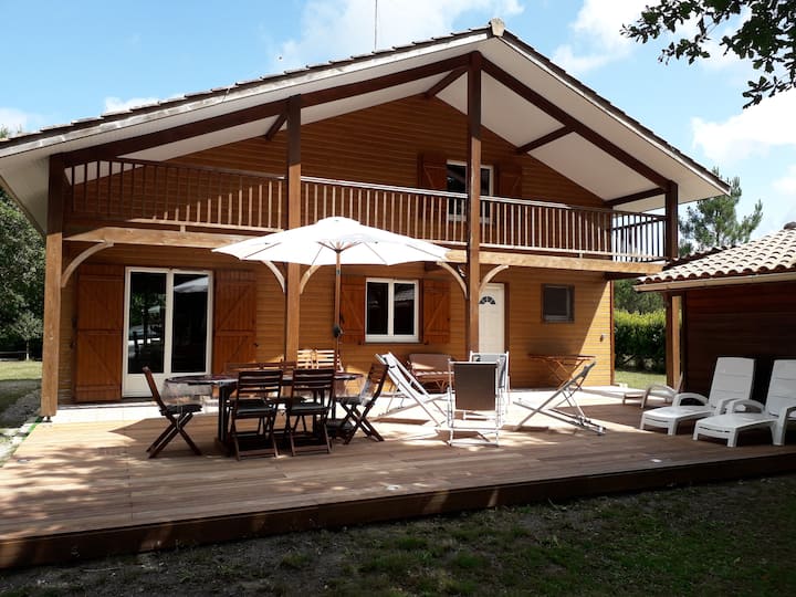 Agréable Chalet à Proximité Du Lac - Carcans