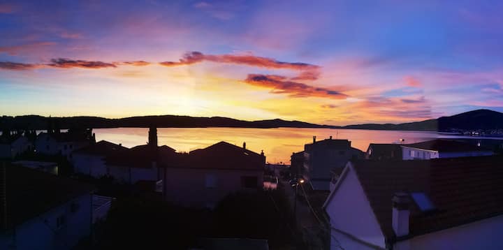 Villa Mala Vala #2 -Seeview-3 Sz-120 M² -Bis 6 P. - Trogir