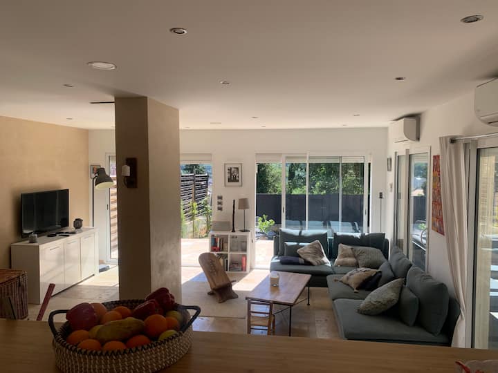 Jolie Maison Familiale Entre Mer Et Montagnes - Grasse