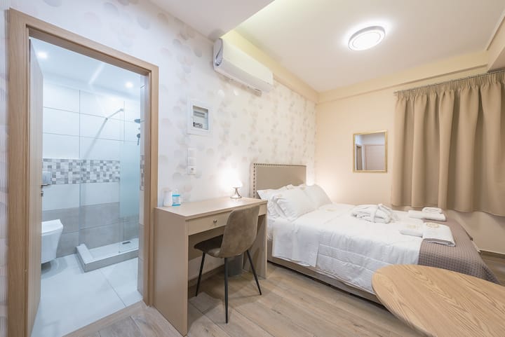 An Elegant Suite At The Center Of Athens (No 1) - Athen