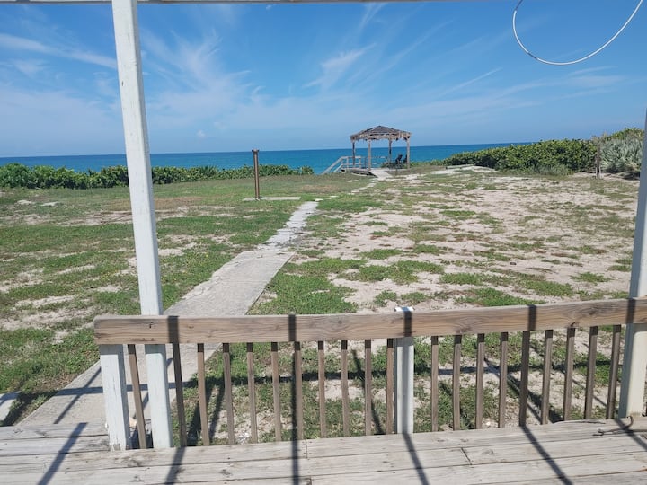 Mb House And Basement Apt On 1.2 Acres Ocean Front - Sebastian Inlet State Park, Melbourne Beach