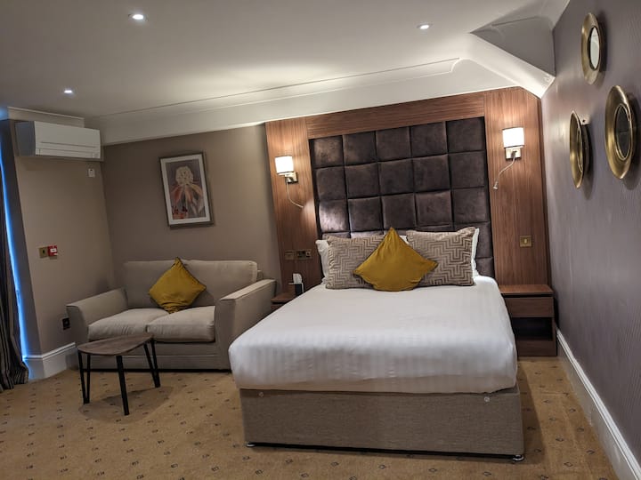 Diana Suite - Watford