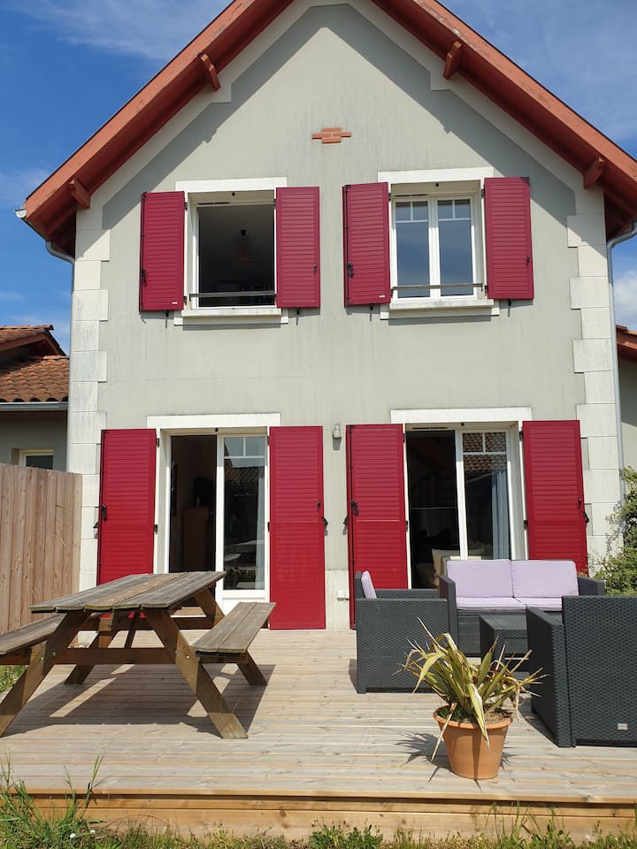 Cabane Mago à Lège-cap Ferret - Plage Le Porge Océan