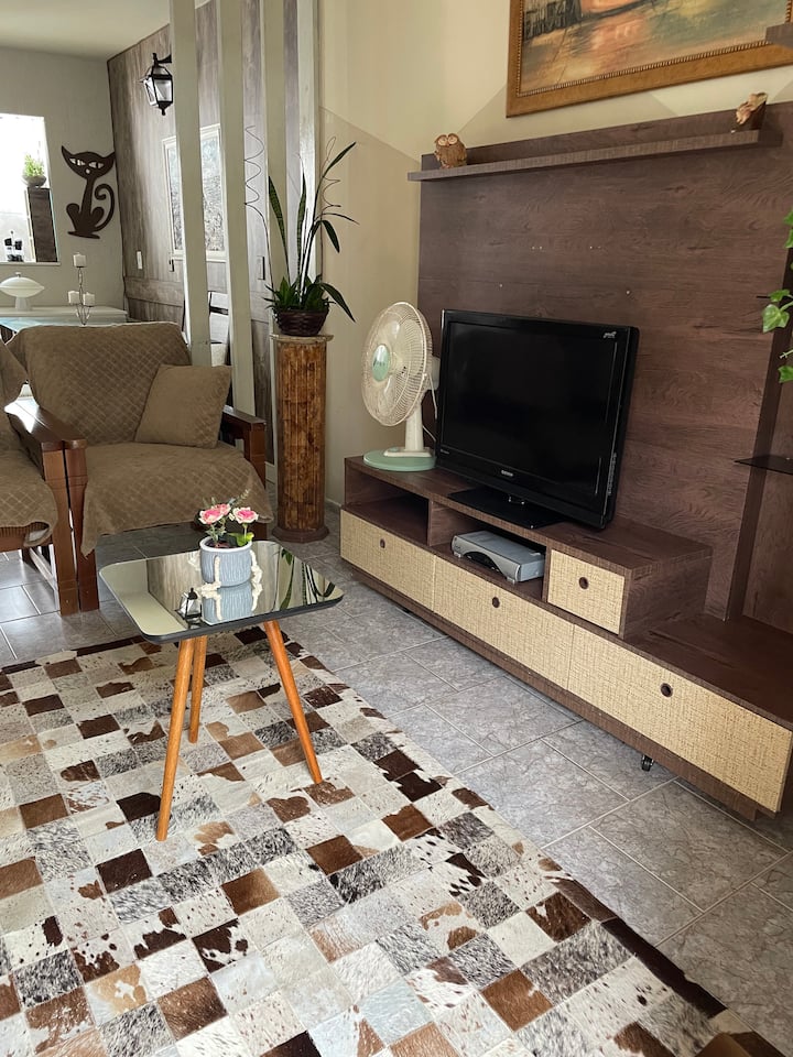 Sobradinho Vibe Na Rua Da Praia - Itapoá