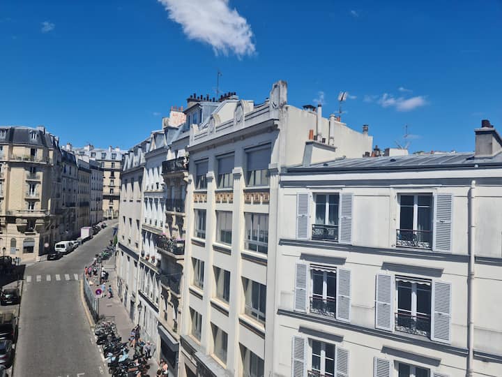 Paris : Appartement Avec Balcon à Montmartre - 巴黎