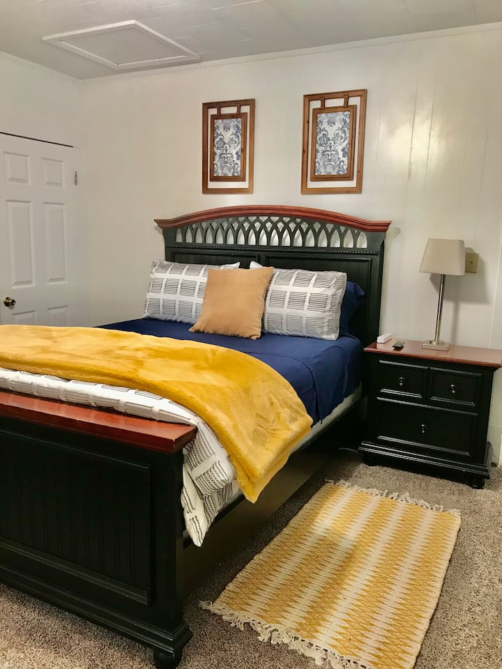 Ocean Breeze Getaway-entire Unit - Conway, SC