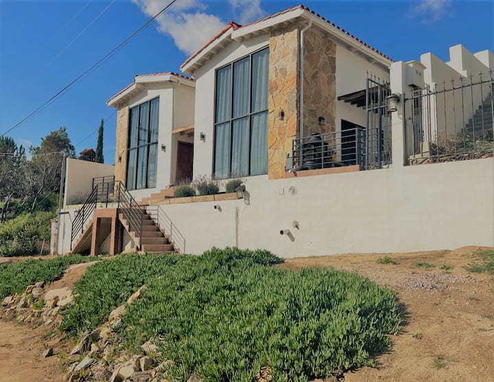 Casa Rosario Entre Lagos - Rancho Tecate - Baja California