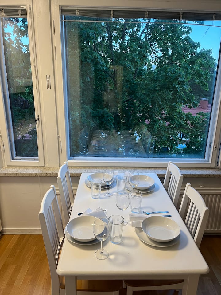 Ihana Huoneisto Kauniilla Alueella - Helsinki
