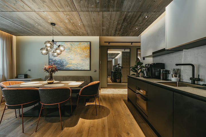 Black Eagle: Best Loft In Mayrhofen With Bathtub - Hintertux Glacier