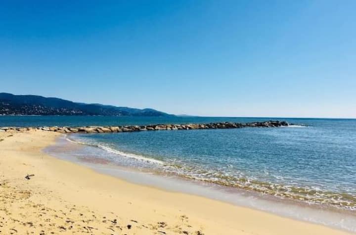 Beau Studio Avec Coin Nuit à 50m De La Plage - Le Lavandou
