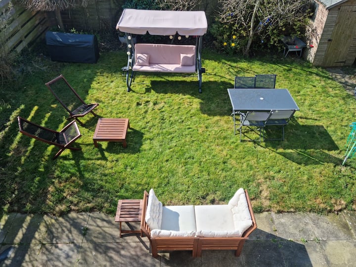 Cheerful 3-bedroom Home With Garden And Driveway - Saint Andrews