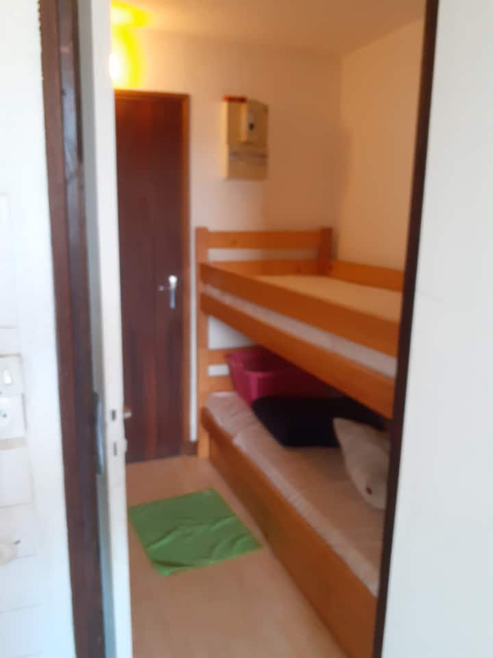 Studio De 20 M2 Avec Balcon Et Parking Gratuit - Gex