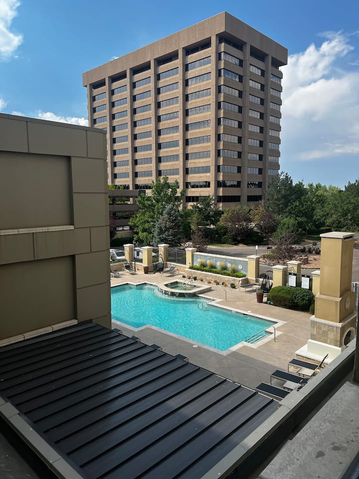 Beautiful Spacious 1 Bedroom Apartment! - Westwood - Denver