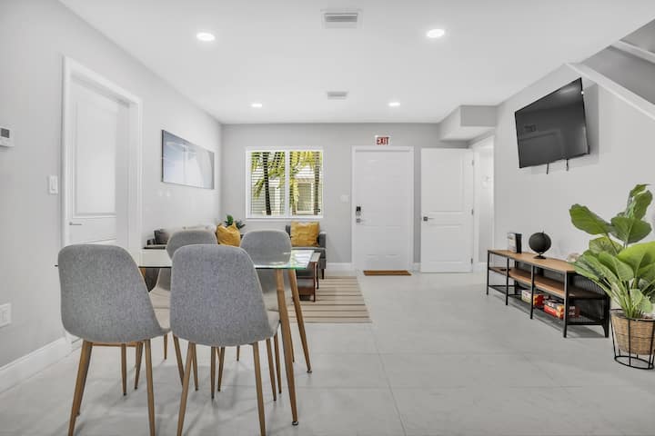 Sistrunk Shades Villa #2 Townhome In Downtown Ftl - Fort Lauderdale